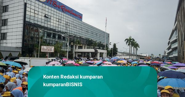 Kemnaker Data Ulang Eks Pekerja Sritex yang Siap Bekerja Kembali | kumparan.com